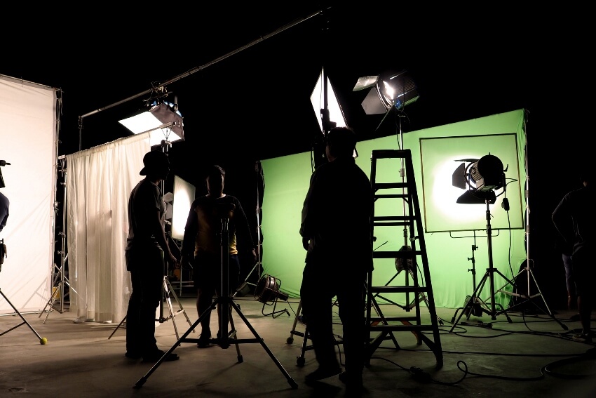 Green Screen Shooting uncover the sensational possibilities